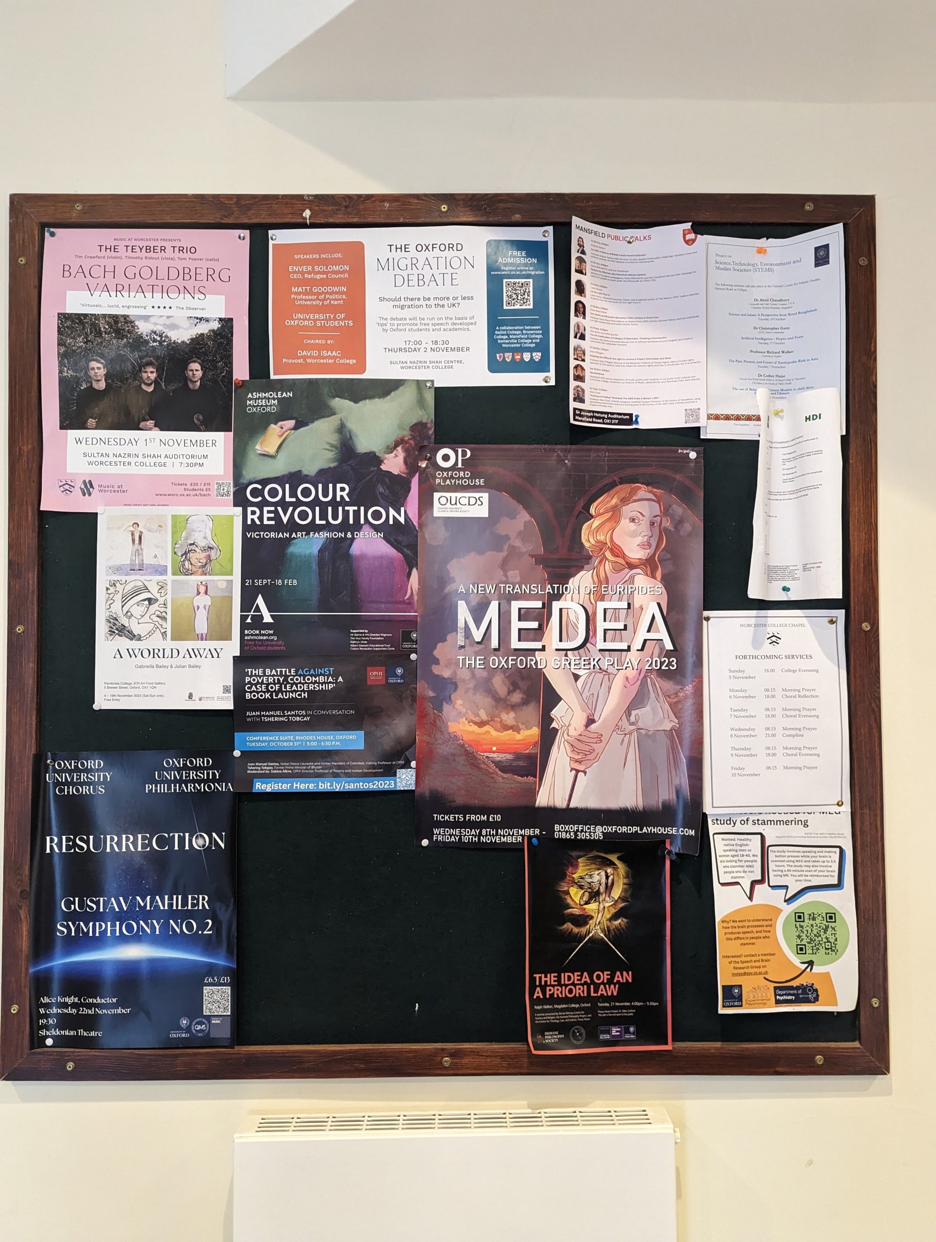 Paper Paraphernalia: What we can learn about Oxford from the way we use ...